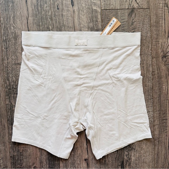 SKIMS | Intimates & Sleepwear | Nwt Skims Soft Boyfriend Boxer Medium ...